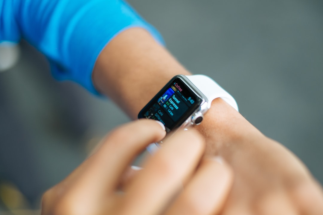 A Guide to Choosing the Right Smartwatch for Your Fitness Level - Spade ...