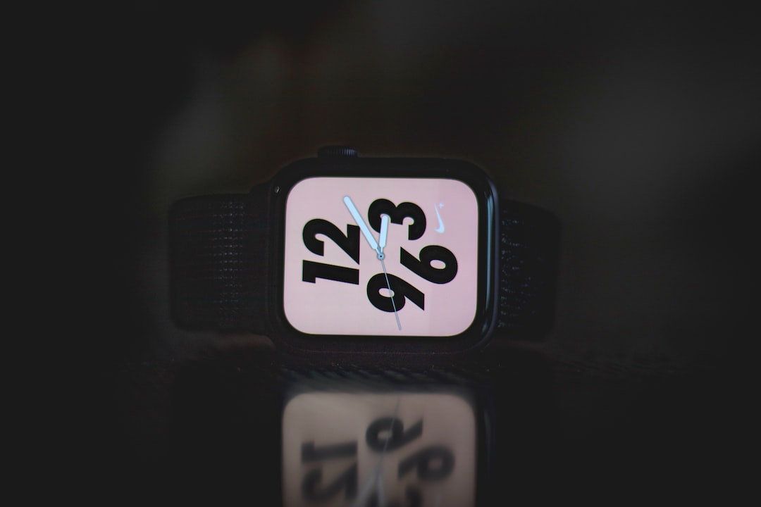 How to Maximize Your Sleep Quality with Smartwatch Sleep Tracking ...